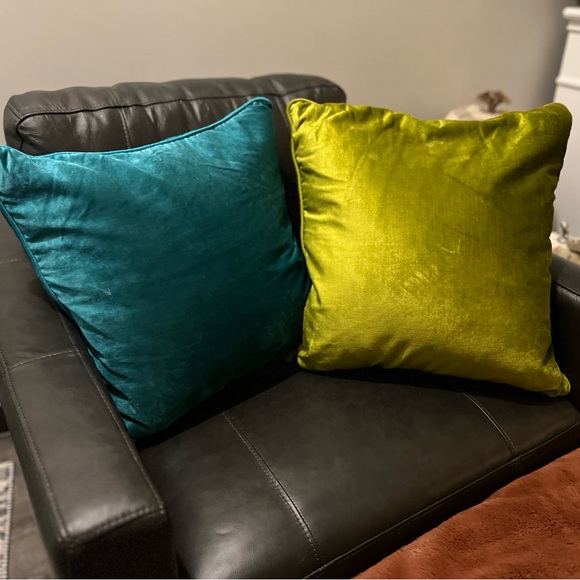 Pier 1 | Bedding | Pier One Imports Accent Pillow | Poshmark